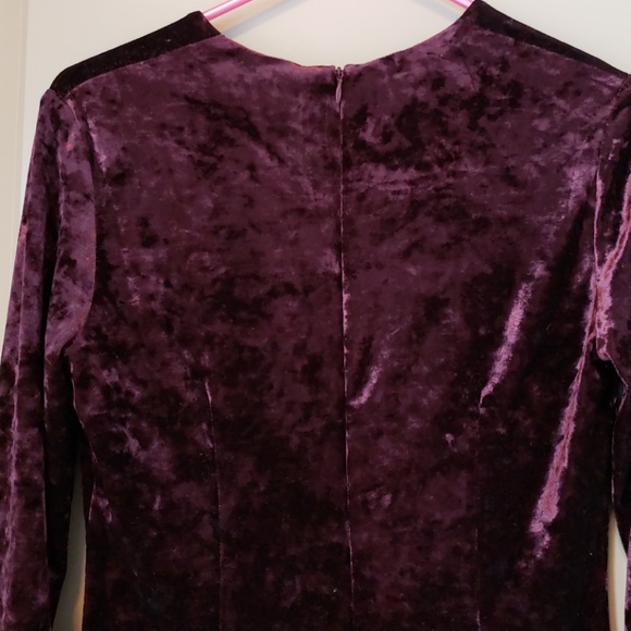 London Times | Dresses | V Neck Velvet Raisinpurple Dress Guc | Poshmark